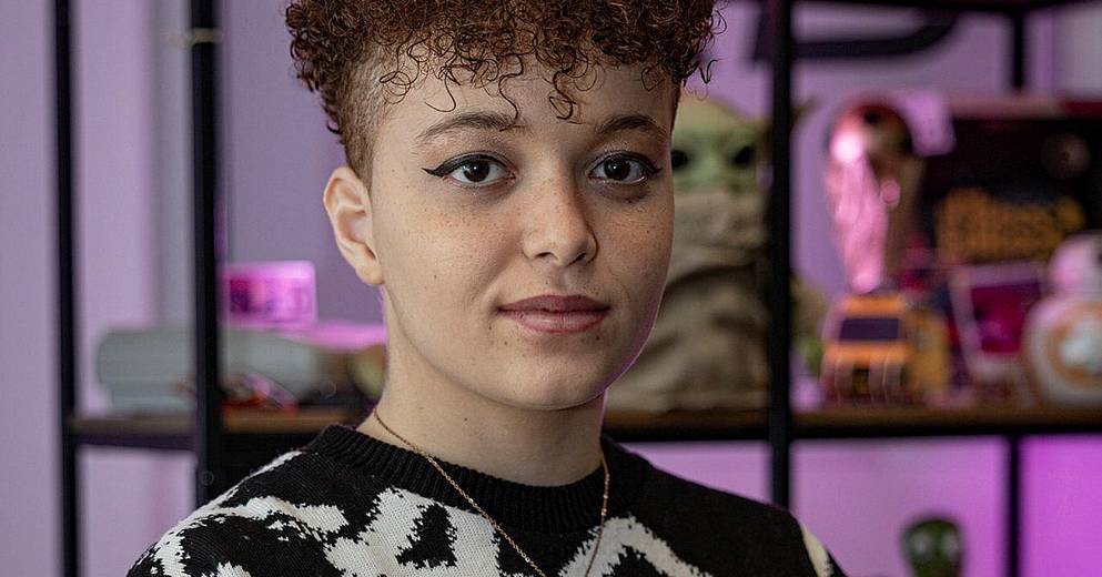 Région | Jeu vidéo : rencontre avec l'Aixoise Noémie Féraud, aka Massilia, meilleure joueuse du ...