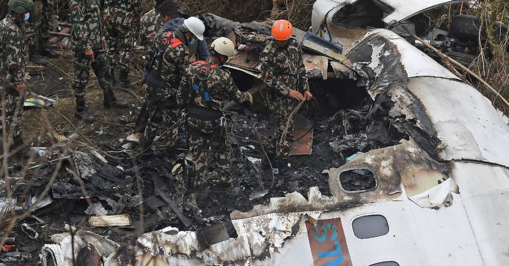 En direct | Accident d'avion au Népal : l'espoir de retrouver des ...