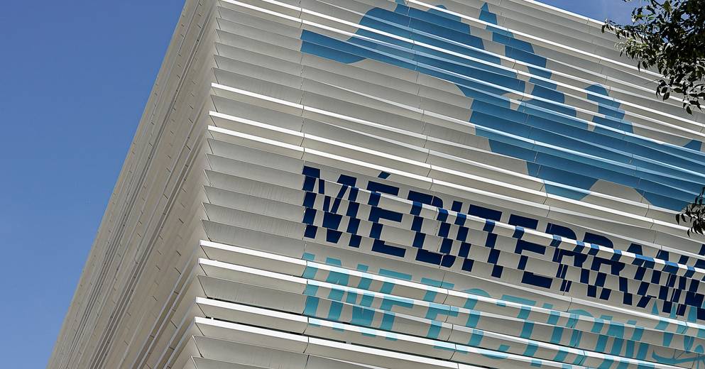 En direct | IHU de Marseille : le gouvernement saisit la justice pour ...